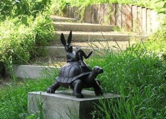 Bezoek de fantastische beeldentuin van Tom Frantzen met je (klein)kind ...